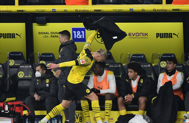 Controversy in Germany with Bayern getting rub of the green en route to ...