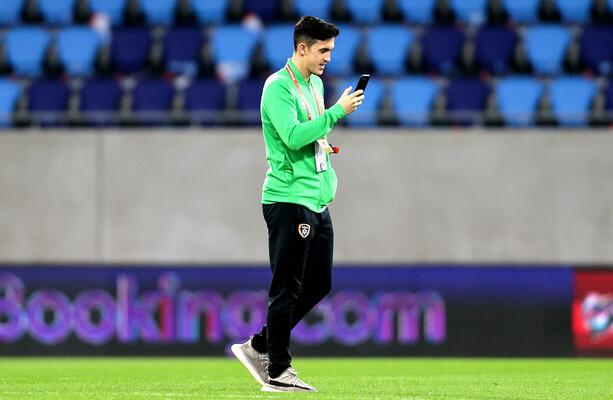 Jamie McGrath joins fellow Ireland internationals at promotion-chasing ...