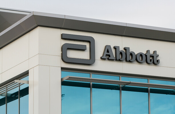 Medtech giant Abbott to create 1,000 new jobs in Kilkenny and Donegal