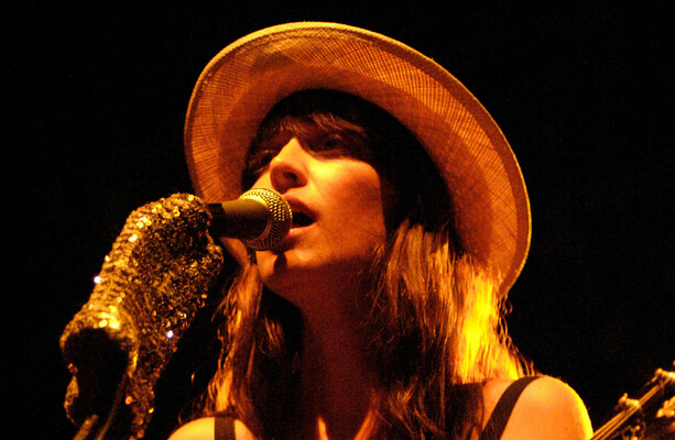 Feist leaves Arcade Fire tour after Dublin gigs in wake of allegations ...