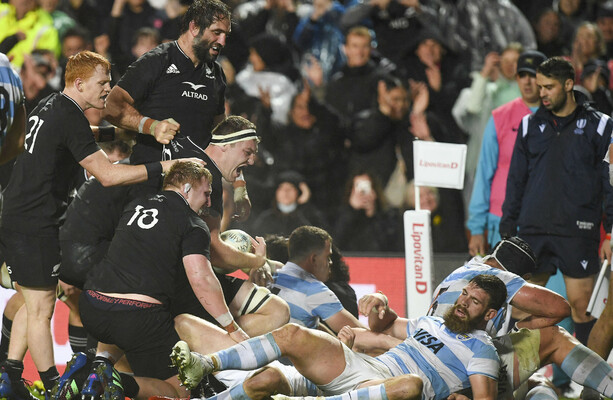 Rampant All Blacks avenge last week's shock defeat with 53-3 rout of ...