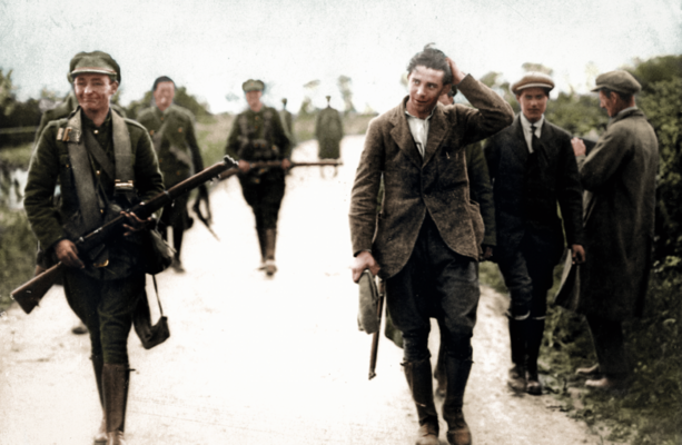 Colourised photographs bring Irish Civil War to life in new way