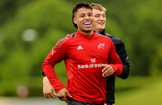 Conor Phillips handed debut as Munster make four changes for Zebre