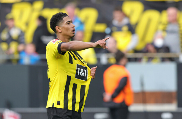 English teen Bellingham becomes third-youngest player in Bundesliga ...