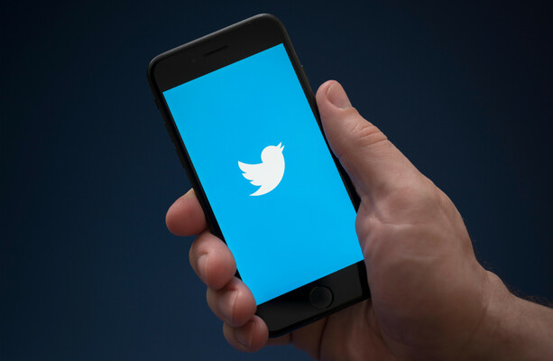 Twitter relaunching subscriber service after debacle · TheJournal.ie