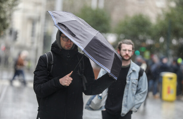 It's going to be a wet and windy weekend ahead with 'unsettled ...
