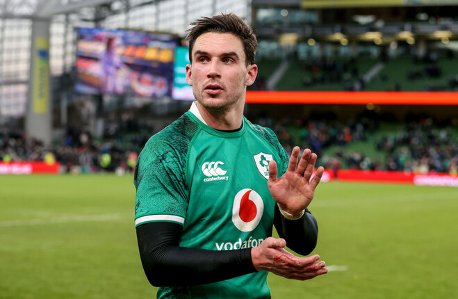 Carbery recalled to Ireland squad with Sexton a doubt for Italy game
