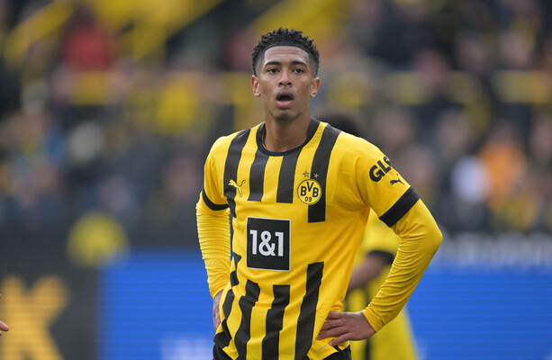 'No new talks' on Bellingham contract, says Dortmund Sporting Director