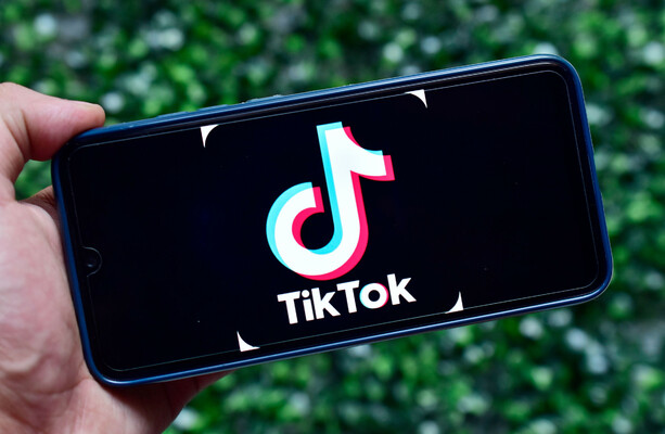 Poll: Do you use Tik Tok? · TheJournal.ie