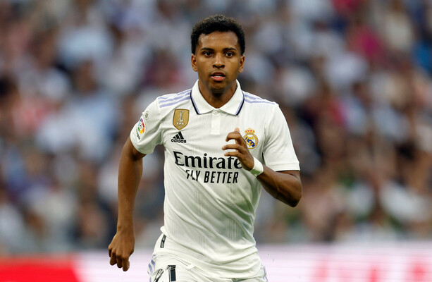 Rodrygo fires Real Madrid to Cup glory, Bayern pile pressure back on ...