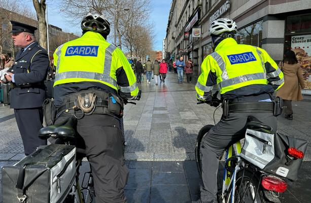 Garda bosses look to reduce garda call volume by not responding to ...