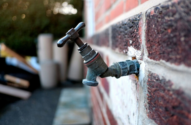 Irish Water repair burst pipe that caused major water outages in Dublin ...