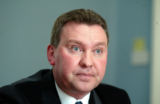 Tributes paid as former general secretary of IBOA Larry Broderick dies