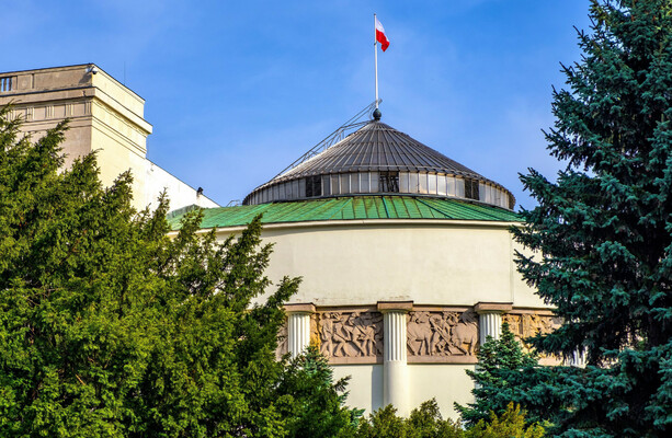 Poland detains Russian ice hockey player on suspicion of spying for Moscow