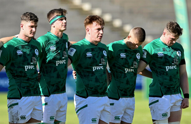 Fiji captain Moti Murray presents jersey to Ireland's Diarmuid Mangan ...
