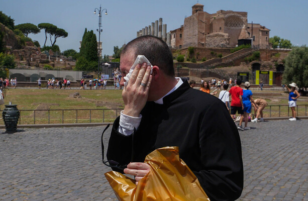 Heatwave named after mythological monster brings scorching temperatures ...