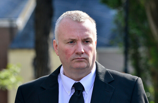Stephen Nolan says he's 'deeply sorry' after report he sent sexually ...