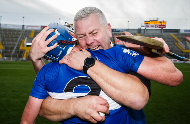 Brilliant Sarsfields finish clinches Cork senior hurling final win over ...
