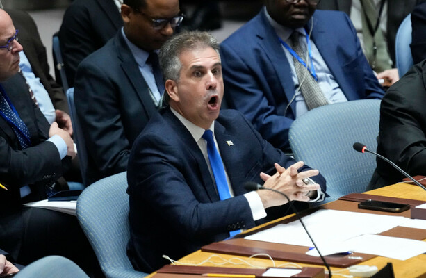 Israeli UN ambassador calls for resignation of UN chief after rejecting ...