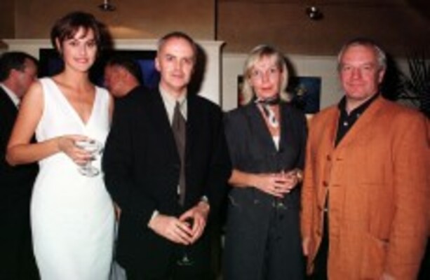 Bono's brother revives '90s restaurant for charity · TheJournal.ie