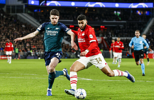 Sub-par Arsenal held at PSV Eindhoven · The 42