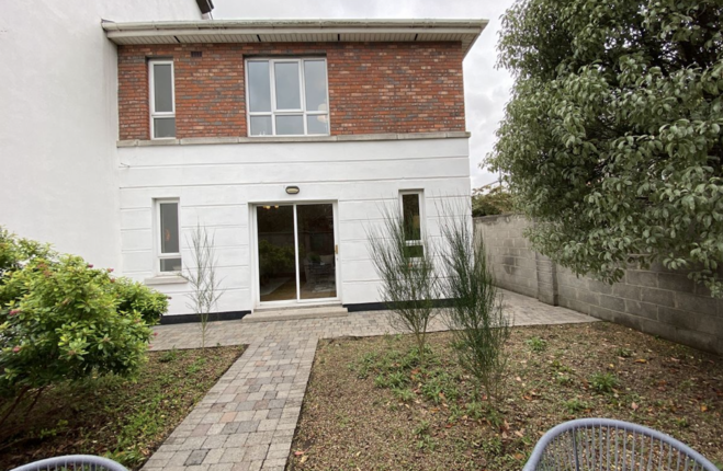 You can now make offers online for this terraced four-bed home in ...