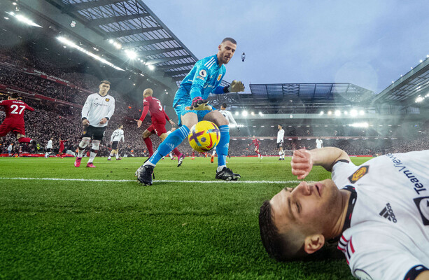 United's only hope is if Liverpool feel strain of title race kicking ...