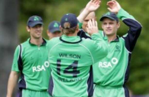 Wilson and Porterfield to cycle length of Ireland for charity · The 42