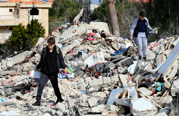 Lebanon was already in crisis - now it's dealing with thousands fleeing ...