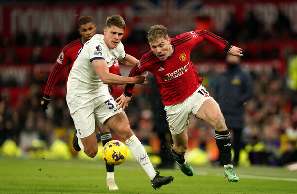 Tottenham fight back twice to deny Manchester United victory · The 42