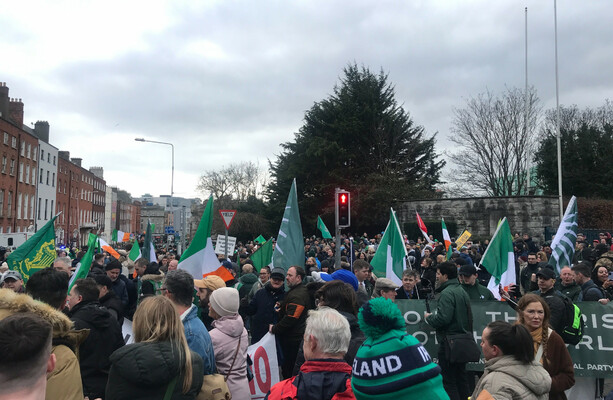 11 arrested following anti-immigration demonstration and counter ...