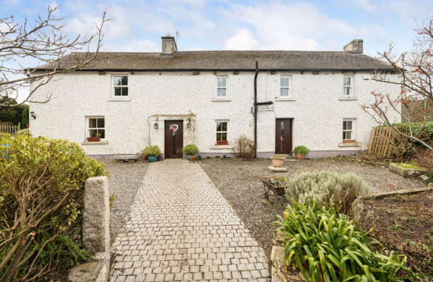 4 of a Kind: Charming Irish farmhouses across the country