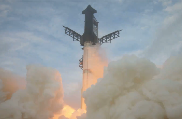 Elon Musk's mega rocket has been 'lost' trying to re-enter the atmosphere