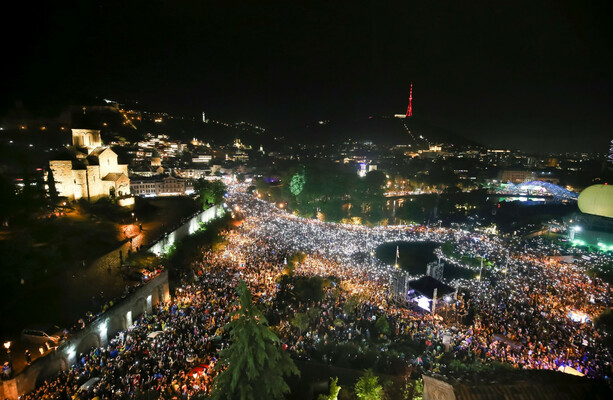 Tens of thousands rally in Tbilisi against 'foreign influence' bill for ... Tens of thousands rally in Tbilisi against 'foreign influence' bill for ...