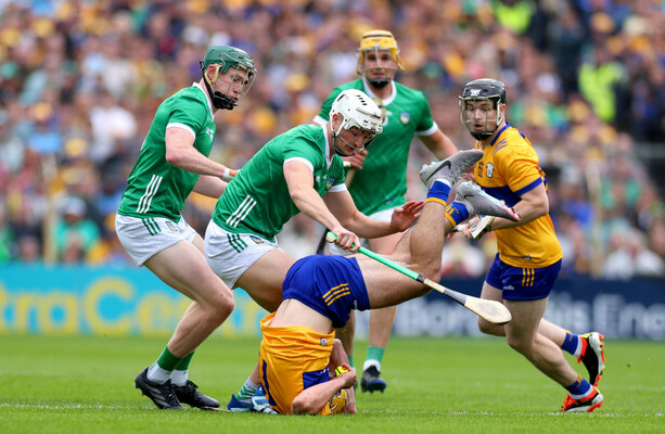 Limerick contre Clare, finale de hurling senior de Munster · The 42 ...