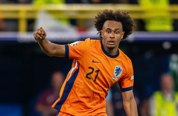 Manchester United sign Dutch striker Joshua Zirkzee for €42.5million