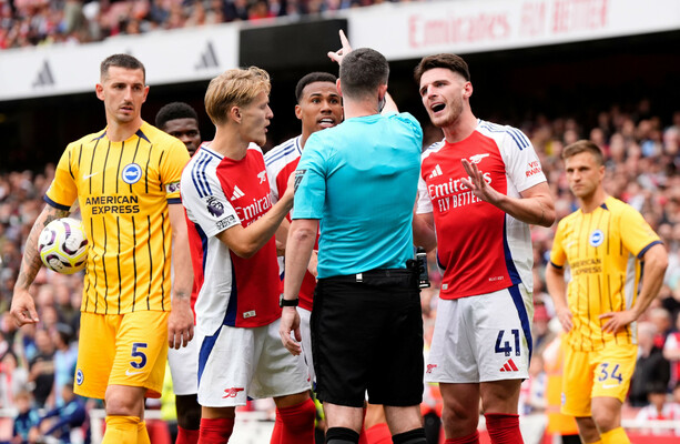 Declan Rice sent off as Arsenal draw with Brighton · The 42