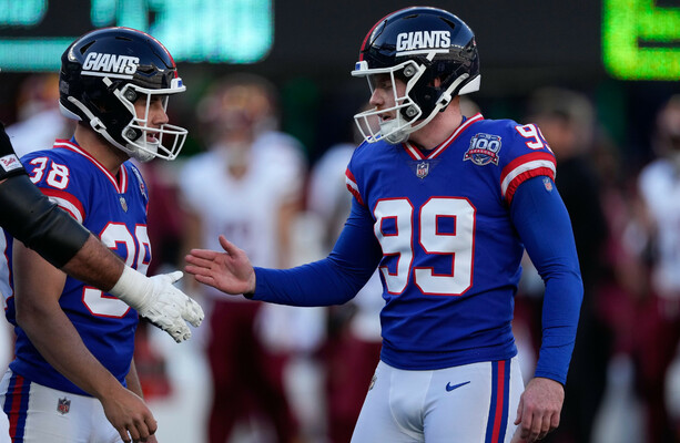 Derry's Jude McAtamney becomes first Irishman to score NFL points in 39 ...