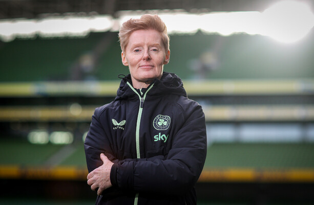 Gleeson wants to continue as Ireland WNT manager but 'no formal ...