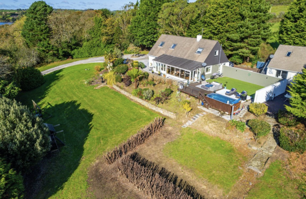 River of Dreams: Your own private mooring and an infinity pool in ...