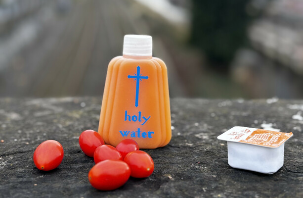 Cherry Tomato Bridge was a return to social media of old - and yes ...