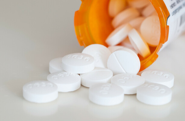 Sackler family, owners of Purdue Pharma, reach $7.4 billion settlement ...