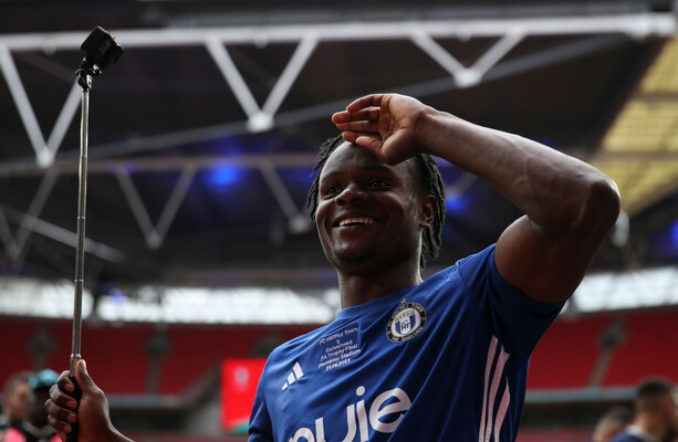 In-form Dubliner Alli moves to Championship side Luton Town · The 42