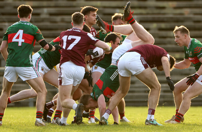 Shane Walsh and Cillian Ó Curraion star as two-point hungry Galway down ...