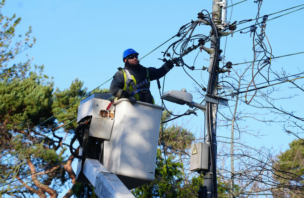 Final remaining homes hit by Storm Éowyn power outages should be ...