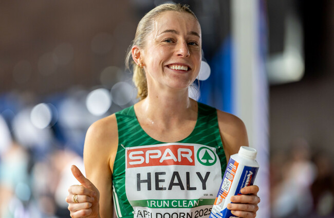 Sarah Healy wins heat to cruise into 3000m final; Bori Akinola through ...