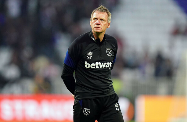 Stuart Pearce recovering in hospital after medical emergency on flight