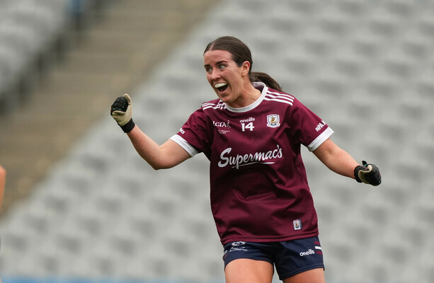 Lynsey Noone and Roisin Leonard fire Galway to Division Two title