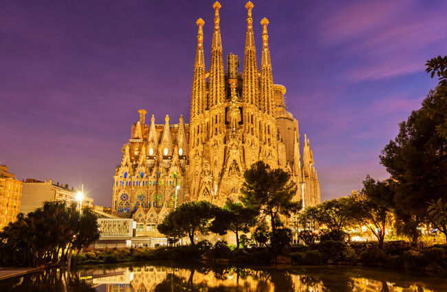 Pope paves way to sainthood for Antoni Gaudí, architect of Barcelona's ...