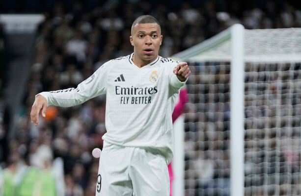 Mbappe signing a flop on the biggest stage as Madrid meekly submit to ...